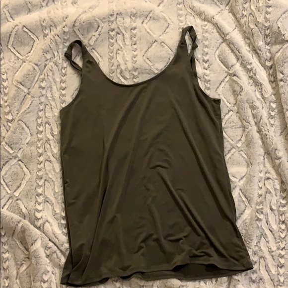 Tops | Scoop Back Workout Tank | Poshmark